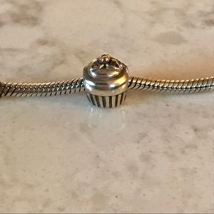 Pandora | Jewelry | Cupcake Pandora Charm W 4k Gold | Poshmark